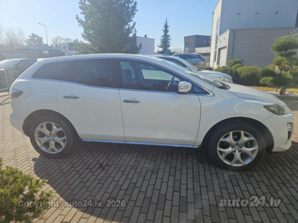 White Mazda CX-7 2012 in Tartu, with an engine capacity of 2.20 L and mileage of 223 thousand km for 4950 €, photo 3 on AUTOMOTO.COM.LV