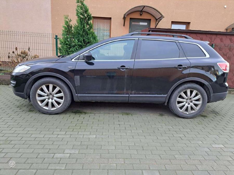 Melns Mazda CX-9 2008 Klaipėda, ar dzinēja tilpumu 3.50 L un nobraukumu 93 tūkst. km par 3500 €, foto 7 vietnē AUTOMOTO.COM.LV
