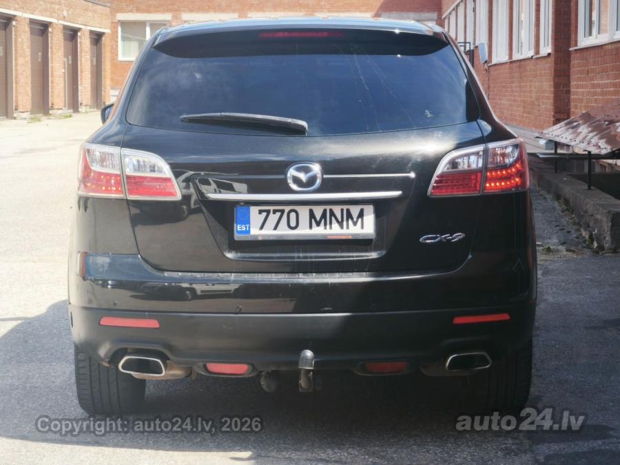 Black Mazda CX-9 2011 in Tallinn, with an engine capacity of 3.70 L and mileage of 0 thousand km for 9600 €, photo 5 on AUTOMOTO.COM.LV