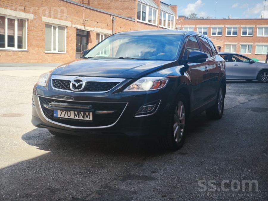 Black Mazda CX-9 2011 in Tallinn, with an engine capacity of 3.70 L and mileage of 290 thousand km for 9600 €, photo 3 on AUTOMOTO.COM.LV