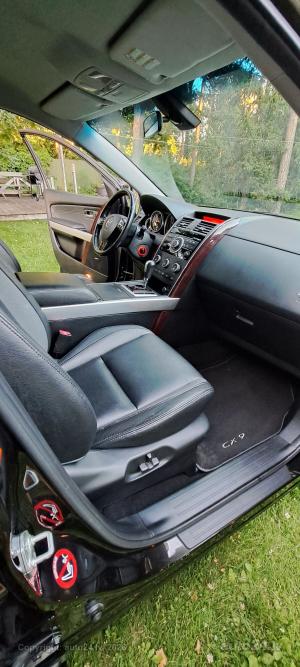 Melns Mazda CX-9 2009 Tallina, ar dzinēja tilpumu 3.70 L un nobraukumu 172 tūkst. km par 9000 €, foto 9 vietnē AUTOMOTO.COM.LV