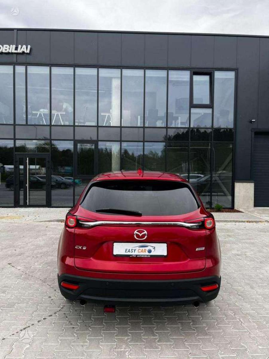 Red Mazda CX-9 2017 in Vilnius, with an engine capacity of 2.49 L and mileage of 108 thousand km for 14399 €, photo 4 on AUTOMOTO.COM.LV