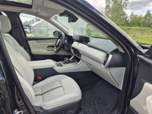 Black Mazda CX-90 2024 in Vilnius, with an engine capacity of 2.49 L and mileage of 20 thousand km for 46000 €, photo 12 on AUTOMOTO.COM.LV