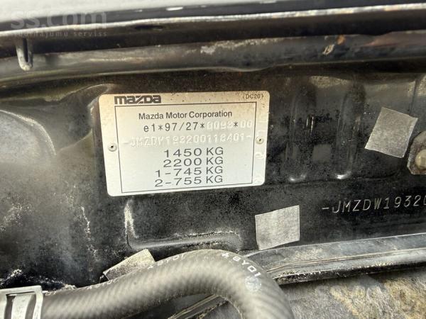 Black Mazda Demio 1999 in Riga, with an engine capacity of 1.40 L and mileage of 170 thousand km for 1650 €, photo 8 on AUTOMOTO.COM.LV