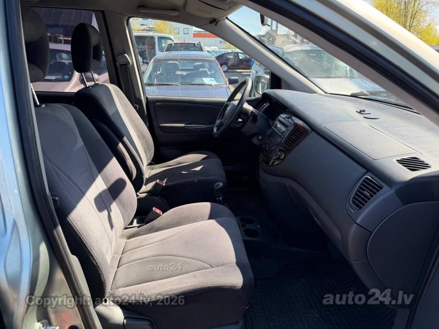Grey Mazda MPV 2003 in Tallinn, with an engine capacity of 2.30 L and mileage of 168 thousand km for 599 €, photo 7 on AUTOMOTO.COM.LV
