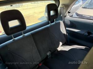 Grey Mazda MPV 2003 in Tallinn, with an engine capacity of 2.30 L and mileage of 168 thousand km for 599 €, photo 9 on AUTOMOTO.COM.LV
