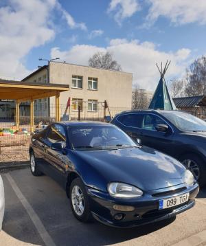 Zils Mazda MX-3 1995 Tallina, ar dzinēja tilpumu 1.80 L un nobraukumu 262 tūkst. km par 1500 €, foto 4 vietnē AUTOMOTO.COM.LV