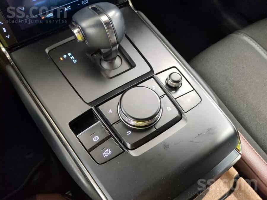 Pelēks Mazda MX-3 2020 Rīga, ar dzinēja tilpumu 0.00 L un nobraukumu 67 tūkst. km par 15990 €, foto 14 vietnē AUTOMOTO.COM.LV