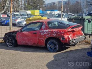 Red Mazda MX-3 1997 in Riga, with an engine capacity of 1.60 L and mileage of 246 thousand km for 350 €, photo 7 on AUTOMOTO.COM.LV