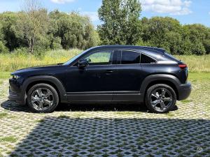 Melns Mazda MX-30 2022 Klaipėda, ar dzinēja tilpumu 0.00 L un nobraukumu 64 tūkst. km par 13600 €, foto 7 vietnē AUTOMOTO.COM.LV