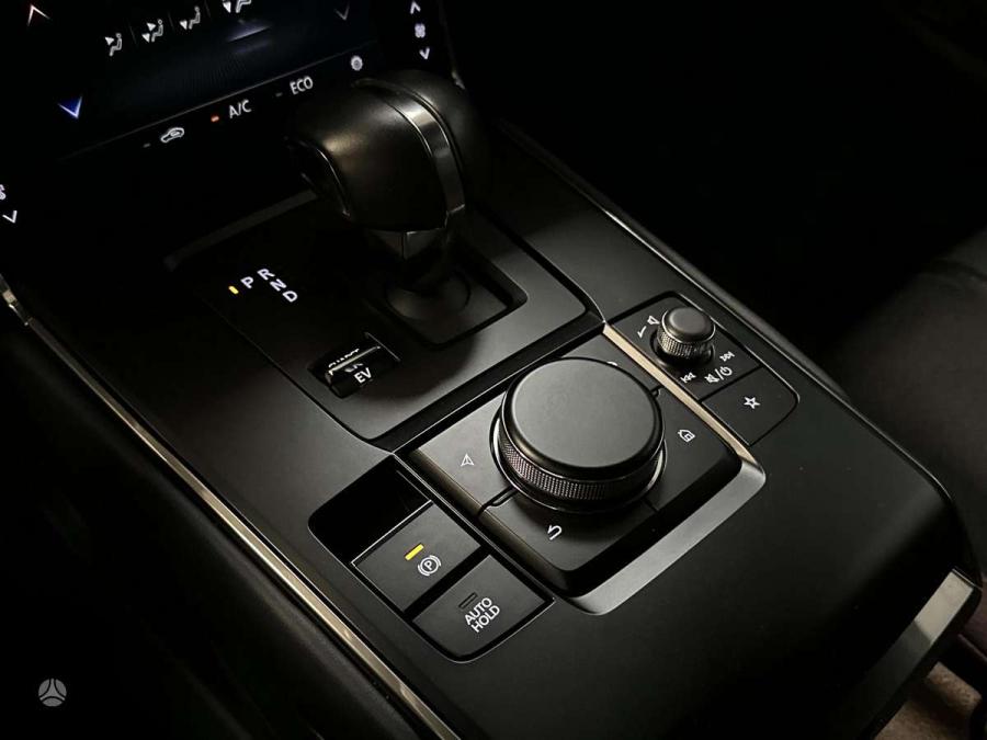Mazda MX-30 2024 in Vilnius, with an engine capacity of 1.70 L and mileage of 26 thousand km for 23200 €, photo 19 on AUTOMOTO.COM.LV