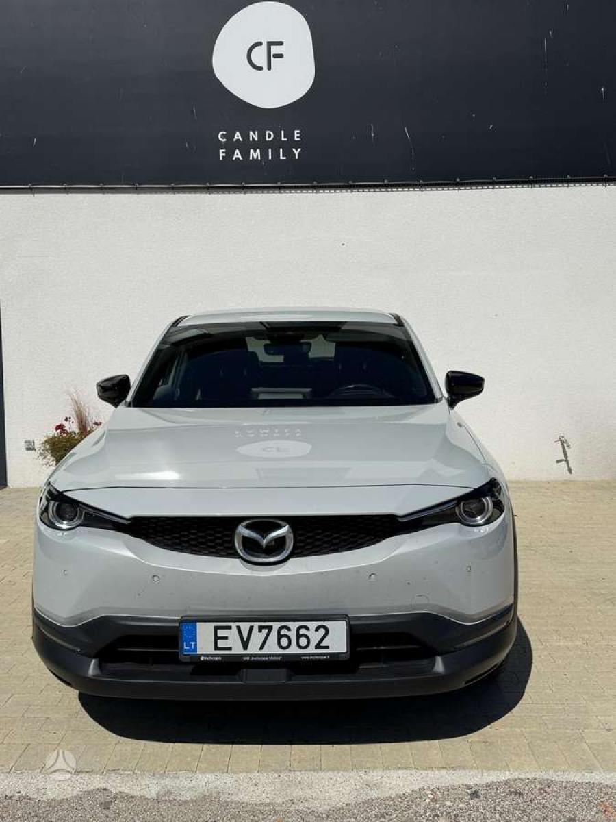 Pelēks Mazda MX-30 2021 Klaipėda, ar dzinēja tilpumu 0.00 L un nobraukumu 91 tūkst. km par 9900 €, foto 9 vietnē AUTOMOTO.COM.LV
