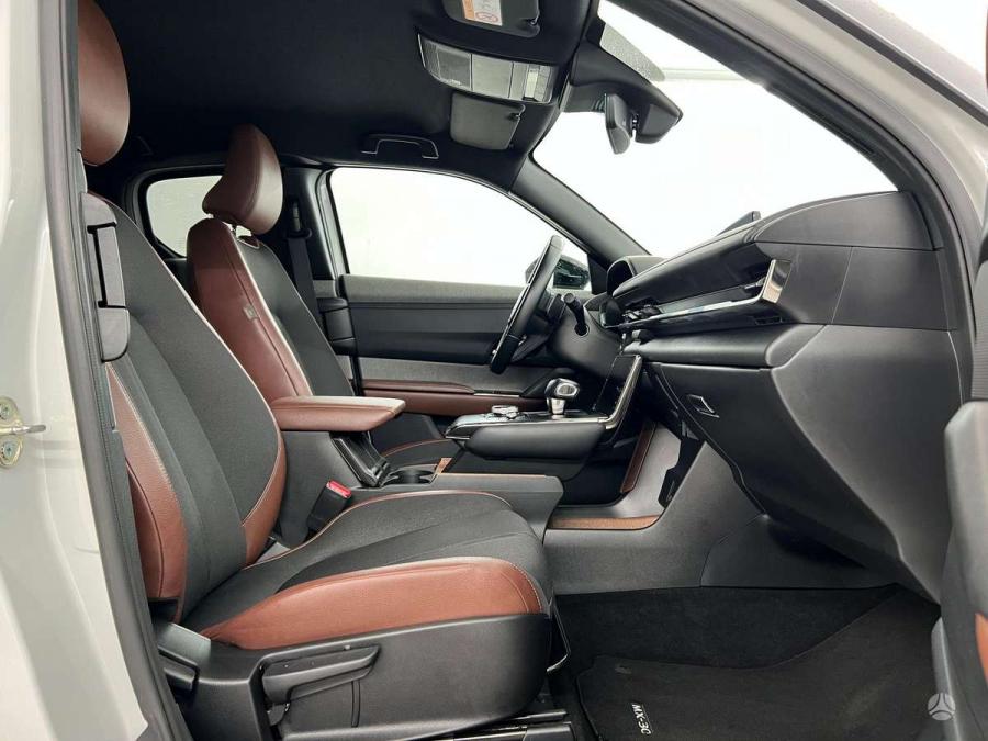 Pelēks Mazda MX-30 2022 Viļņa, ar dzinēja tilpumu 0.00 L un nobraukumu 60 tūkst. km par 14900 €, foto 7 vietnē AUTOMOTO.COM.LV