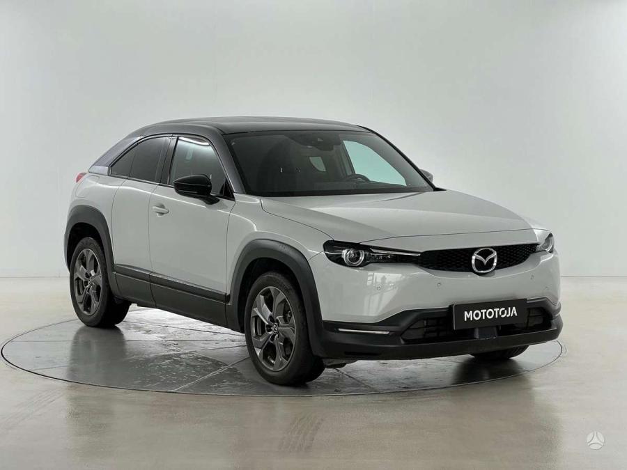 Pelēks Mazda MX-30 2022 Viļņa, ar dzinēja tilpumu 0.00 L un nobraukumu 60 tūkst. km par 14900 €, foto 19 vietnē AUTOMOTO.COM.LV