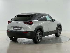 Pelēks Mazda MX-30 2022 Viļņa, ar dzinēja tilpumu 0.00 L un nobraukumu 60 tūkst. km par 14900 €, foto 21 vietnē AUTOMOTO.COM.LV