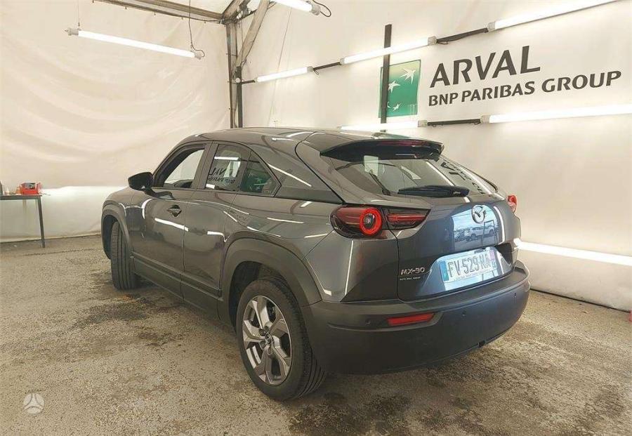 Grey Mazda MX-30 2020 in Siauliai, with an engine capacity of 0.00 L and mileage of 42 thousand km for 13500 €, photo 31 on AUTOMOTO.COM.LV