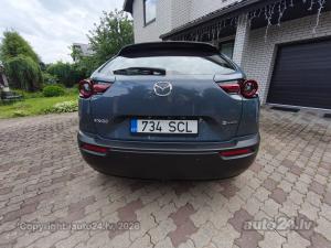 Grey Mazda MX-30 2022 in Tallinn, with an engine capacity of 0.00 L and mileage of 40 thousand km for 17900 €, photo 8 on AUTOMOTO.COM.LV