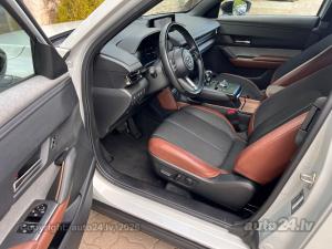 Balts Mazda MX-30 2023 Tallina, ar dzinēja tilpumu 0.00 L un nobraukumu 47 tūkst. km par 16990 €, foto 4 vietnē AUTOMOTO.COM.LV