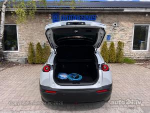 Balts Mazda MX-30 2023 Tallina, ar dzinēja tilpumu 0.00 L un nobraukumu 47 tūkst. km par 16990 €, foto 10 vietnē AUTOMOTO.COM.LV