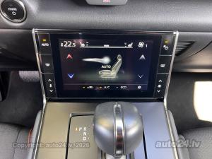 Balts Mazda MX-30 2023 Tallina, ar dzinēja tilpumu 0.00 L un nobraukumu 47 tūkst. km par 16990 €, foto 24 vietnē AUTOMOTO.COM.LV