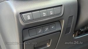 Balts Mazda MX-30 2020 Tallina, ar dzinēja tilpumu 0.00 L un nobraukumu 80 tūkst. km par 10900 €, foto 12 vietnē AUTOMOTO.COM.LV
