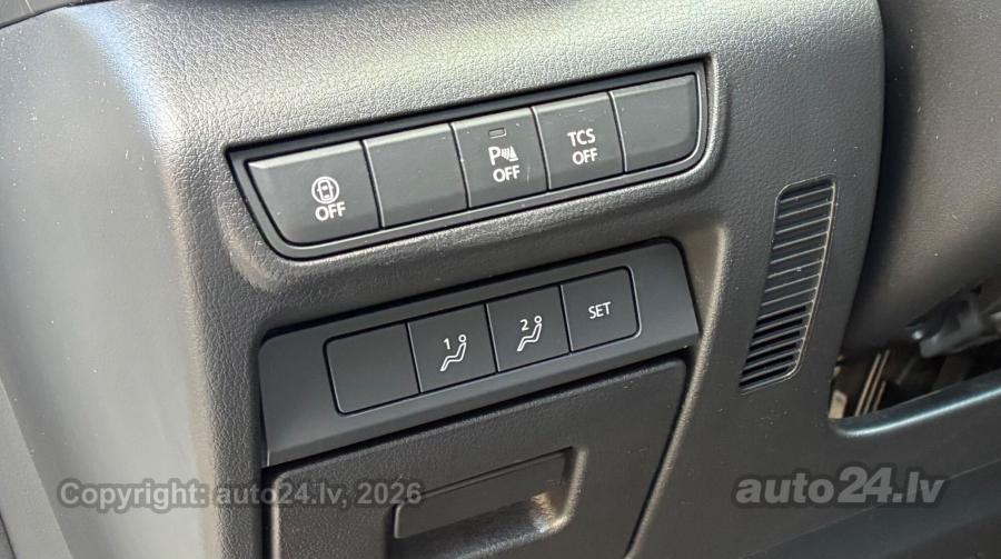 Balts Mazda MX-30 2020 Tallina, ar dzinēja tilpumu 0.00 L un nobraukumu 80 tūkst. km par 10900 €, foto 12 vietnē AUTOMOTO.COM.LV