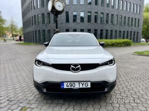 Белый Мазда MX-30 2021 в Таллин, объемом двигателя 0.00 л и пробегом 27 тыс. км за 14900 €, фото 3 на AUTOMOTO.COM.LV