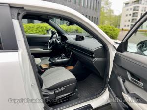 Белый Мазда MX-30 2021 в Таллин, объемом двигателя 0.00 л и пробегом 27 тыс. км за 14900 €, фото 12 на AUTOMOTO.COM.LV