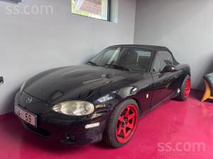 Black Mazda MX-5 2002 in Riga, with an engine capacity of 1.80 L and mileage of 149 thousand km for 4800 €, photo  on AUTOMOTO.COM.LV