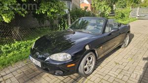 Melns Mazda MX-5 2002 Jelgava, ar dzinēja tilpumu 1.60 L un nobraukumu 155 tūkst. km par 4300 €, foto 3 vietnē AUTOMOTO.COM.LV