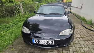 Melns Mazda MX-5 2002 Jelgava, ar dzinēja tilpumu 1.60 L un nobraukumu 155 tūkst. km par 4300 €, foto 5 vietnē AUTOMOTO.COM.LV