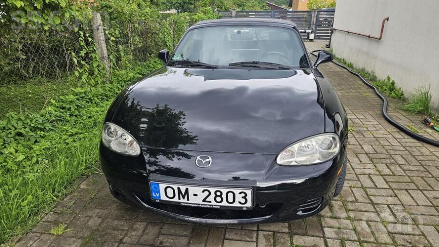 Melns Mazda MX-5 2002 Jelgava, ar dzinēja tilpumu 1.60 L un nobraukumu 155 tūkst. km par 4300 €, foto 5 vietnē AUTOMOTO.COM.LV