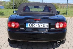 Melns Mazda MX-5 2002 Rīga, ar dzinēja tilpumu 1.60 L un nobraukumu 164 tūkst. km par 4250 €, foto 12 vietnē AUTOMOTO.COM.LV