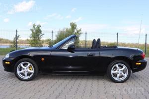 Melns Mazda MX-5 2002 Rīga, ar dzinēja tilpumu 1.60 L un nobraukumu 164 tūkst. km par 4250 €, foto 19 vietnē AUTOMOTO.COM.LV