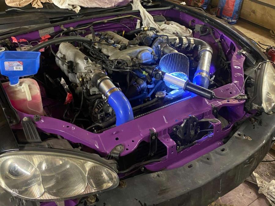 Black Mazda MX-5 2003 in Vilnius, with an engine capacity of 1.60 L and mileage of 180 thousand km for 4499 €, photo 21 on AUTOMOTO.COM.LV