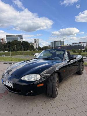 Black Mazda MX-5 2004 in Vilnius, with an engine capacity of 1.60 L and mileage of 158 thousand km for 3890 €, photo 4 on AUTOMOTO.COM.LV