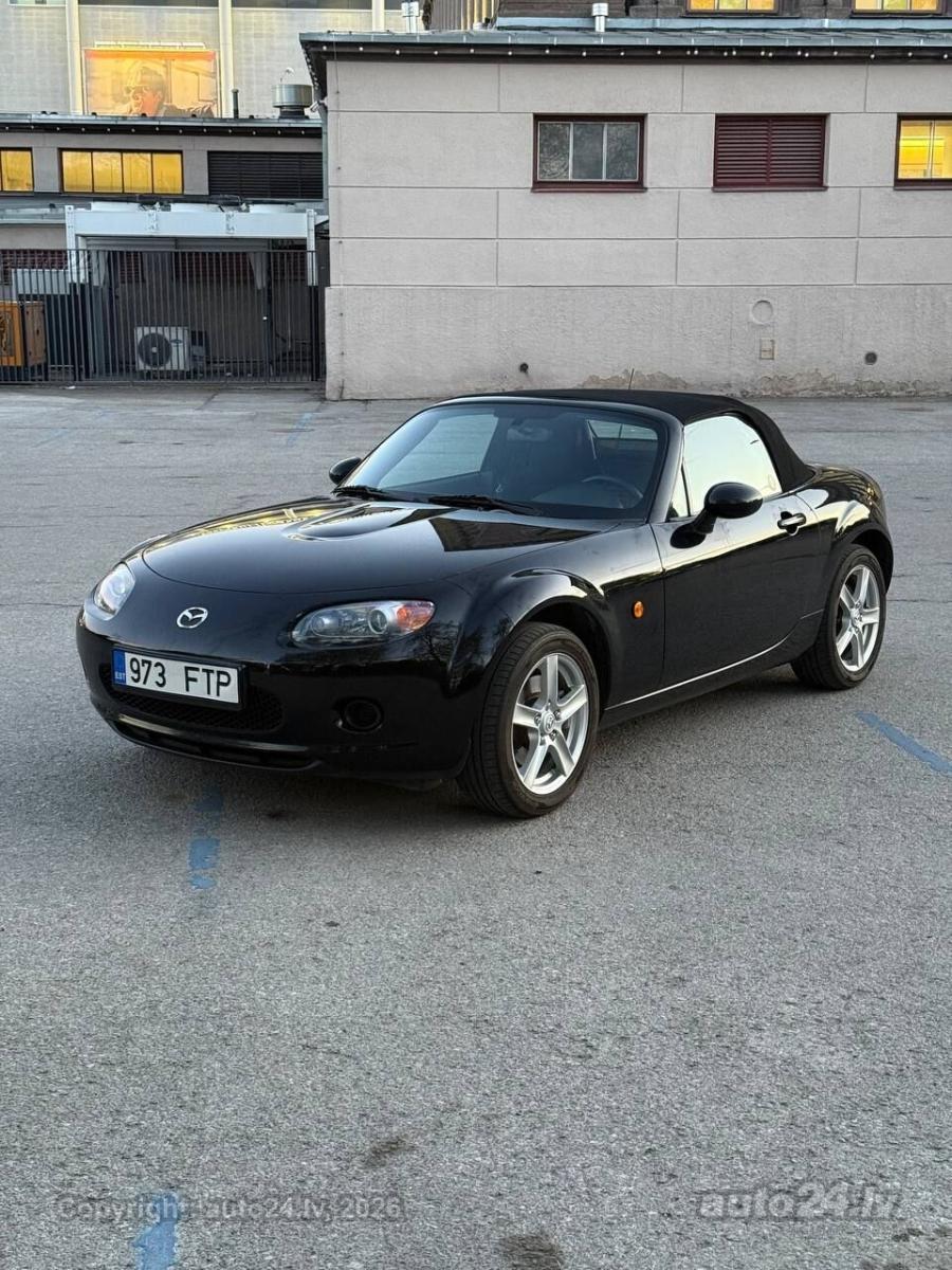Melns Mazda MX-5 2005 Tallina, ar dzinēja tilpumu 1.80 L un nobraukumu 147 tūkst. km par 8990 €, foto 1 vietnē AUTOMOTO.COM.LV