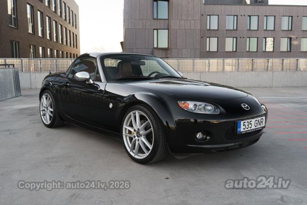 Black Mazda MX-5 2007 in Tartu, with an engine capacity of 2.00 L and mileage of 140 thousand km for 10490 €, photo 1 on AUTOMOTO.COM.LV