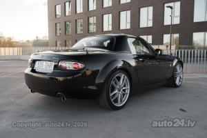 Black Mazda MX-5 2007 in Tartu, with an engine capacity of 2.00 L and mileage of 140 thousand km for 10490 €, photo 7 on AUTOMOTO.COM.LV