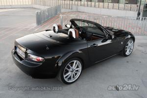 Black Mazda MX-5 2007 in Tartu, with an engine capacity of 2.00 L and mileage of 140 thousand km for 10490 €, photo 13 on AUTOMOTO.COM.LV