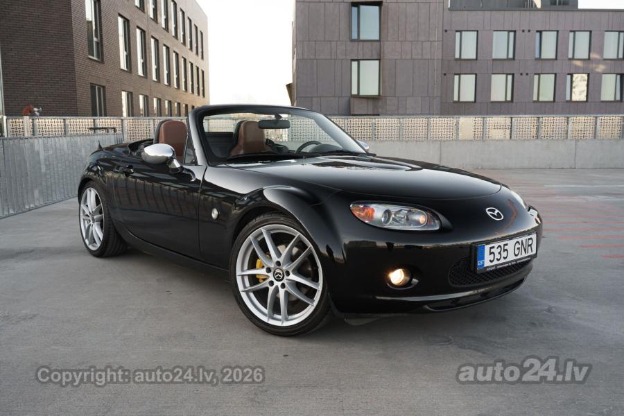 Black Mazda MX-5 2007 in Tartu, with an engine capacity of 2.00 L and mileage of 140 thousand km for 10490 €, photo 15 on AUTOMOTO.COM.LV