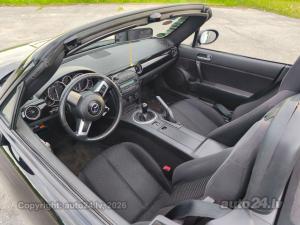 Black Mazda MX-5 2007 in Tallinn, with an engine capacity of 2.00 L and mileage of 251 thousand km for 8500 €, photo 5 on AUTOMOTO.COM.LV