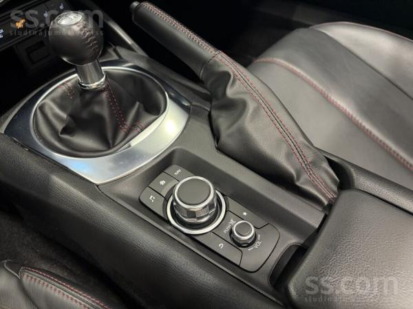 Blue Mazda MX-5 2017 in Riga, with an engine capacity of 1.50 L and mileage of 12 thousand km for 22990 €, photo 9 on AUTOMOTO.COM.LV