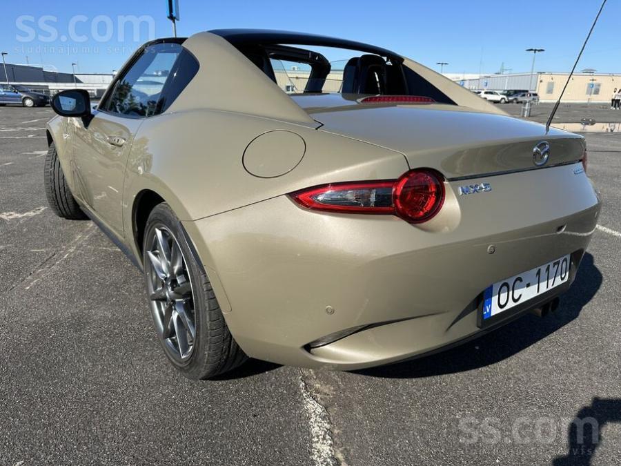 Brown Mazda MX-5 2023 in Riga, with an engine capacity of 2.00 L and mileage of 16 thousand km for 31900 €, photo 4 on AUTOMOTO.COM.LV