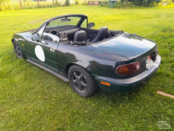Mazda MX-5 1994 in Vilnius, with an engine capacity of 1.80 L and mileage of 230 thousand km for 7200 €, photo 3 on AUTOMOTO.COM.LV