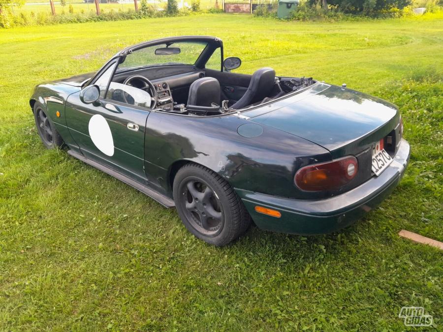 Mazda MX-5 1994 in Vilnius, with an engine capacity of 1.80 L and mileage of 230 thousand km for 7200 €, photo 4 on AUTOMOTO.COM.LV