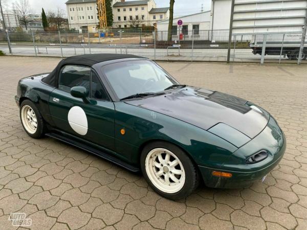 Mazda MX-5 1994 in Vilnius, with an engine capacity of 1.80 L and mileage of 230 thousand km for 7200 €, photo 5 on AUTOMOTO.COM.LV