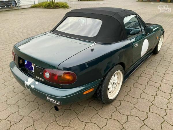 Mazda MX-5 1994 in Vilnius, with an engine capacity of 1.80 L and mileage of 230 thousand km for 7200 €, photo 6 on AUTOMOTO.COM.LV