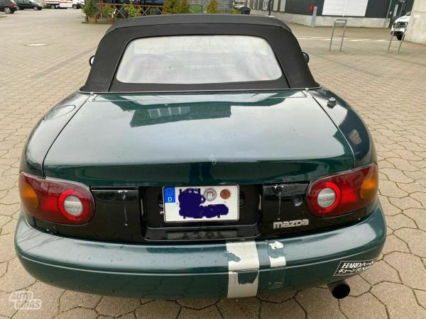 Mazda MX-5 1994 in Vilnius, with an engine capacity of 1.80 L and mileage of 230 thousand km for 7200 €, photo 9 on AUTOMOTO.COM.LV
