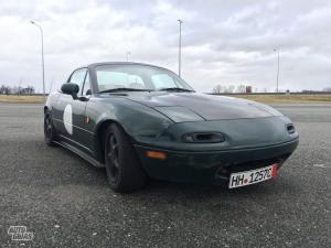 Mazda MX-5 1994 in Vilnius, with an engine capacity of 1.80 L and mileage of 230 thousand km for 7200 €, photo 15 on AUTOMOTO.COM.LV